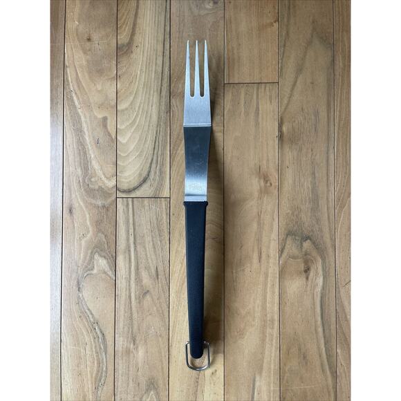 Pampered Chef | Kitchen | Pampered Chef Grill Fork Bbq Utensil Steak ...